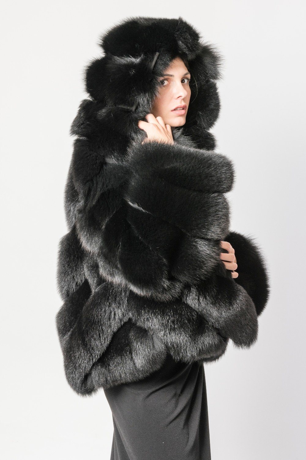 Vendita online pellicce artigianali di visone - Pellicceria Serra